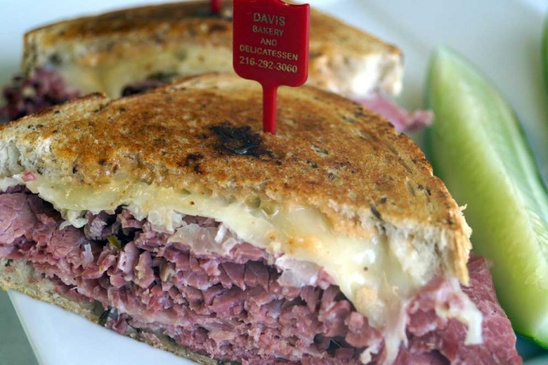 Deli Counter – Davis Bakery