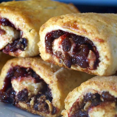 Davis Bakery – "The Taste Tells the Story"